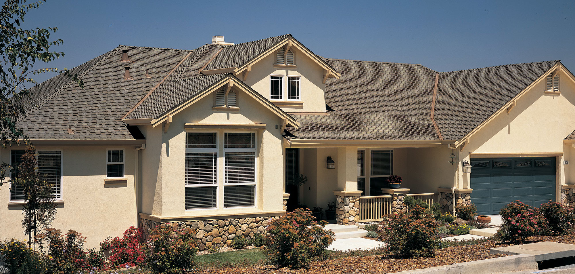 Roofing Company - Houston to Beaumont - American Standard Roofing